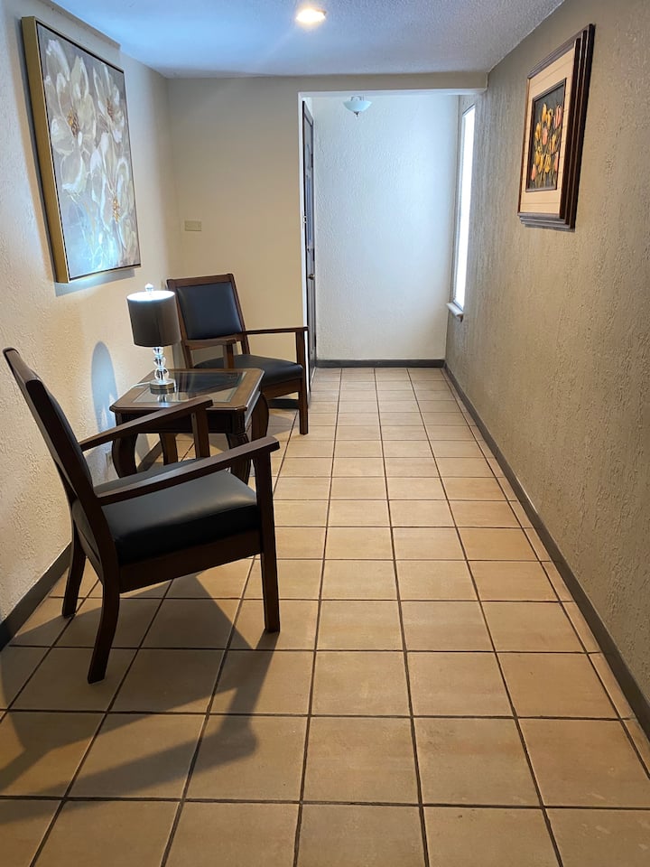 Amplio Departamento Planta Alta - Piedras Negras