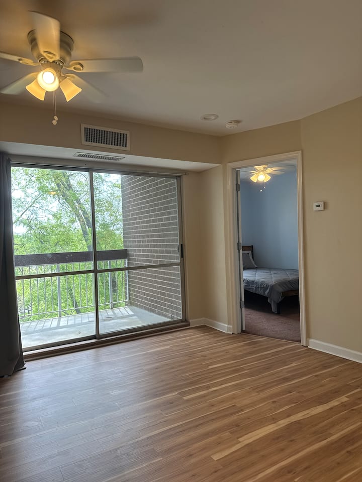 Cozy Apt At Heart Of Columbia - Columbia, MD