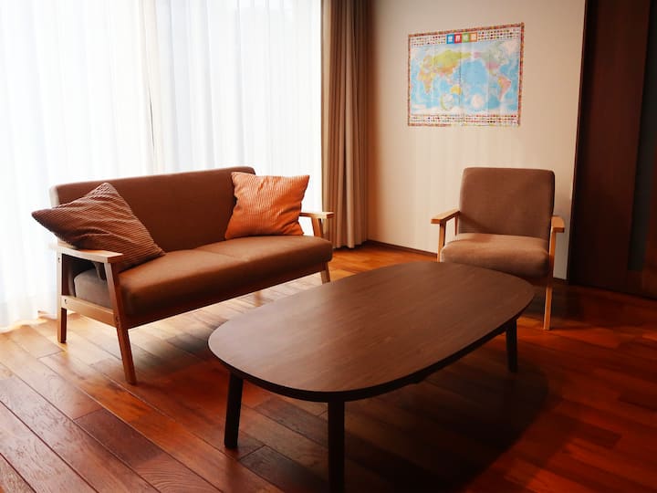 【ホスト居住型】中山道沿いにある新築の一軒家,駅から徒歩7分 - Ena