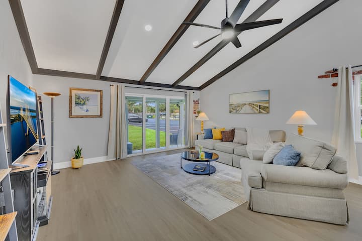 Superior Ground & End Condo Unit Quiet 2bed/1bath - Melbourne, FL