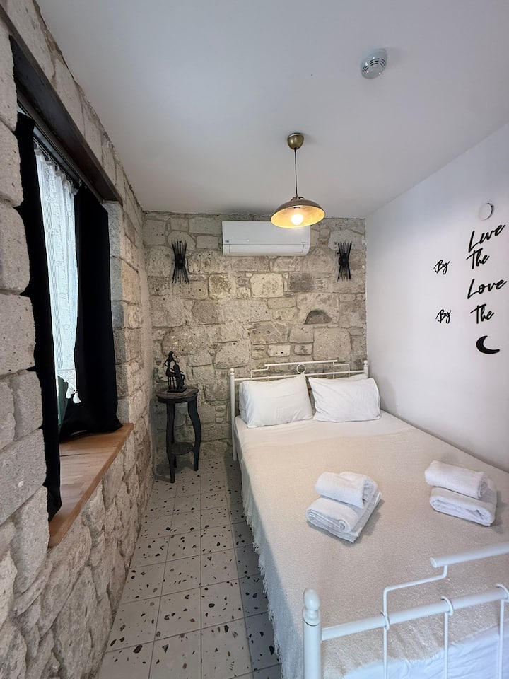 Alaçatı Köy Içinde Sadele Otel 101 - Alaçatı