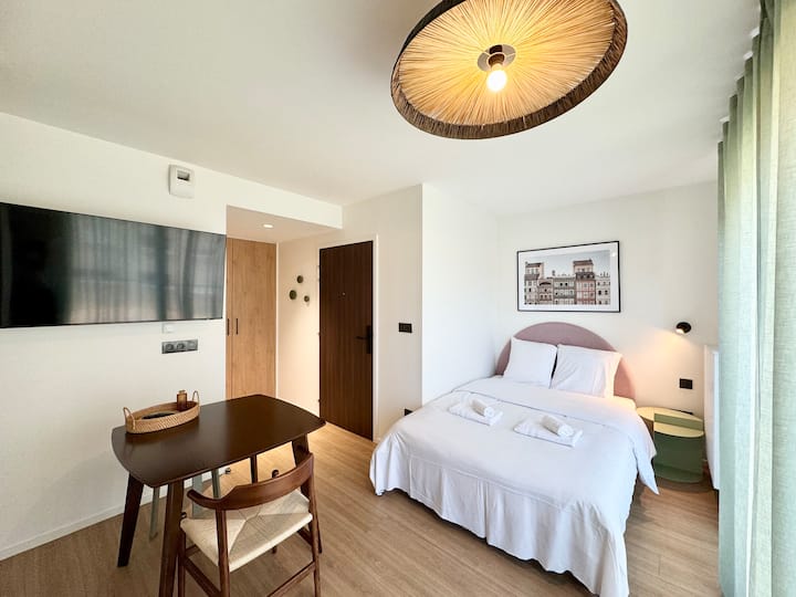 We Live Inn Sharies Reims - C202 - Reims