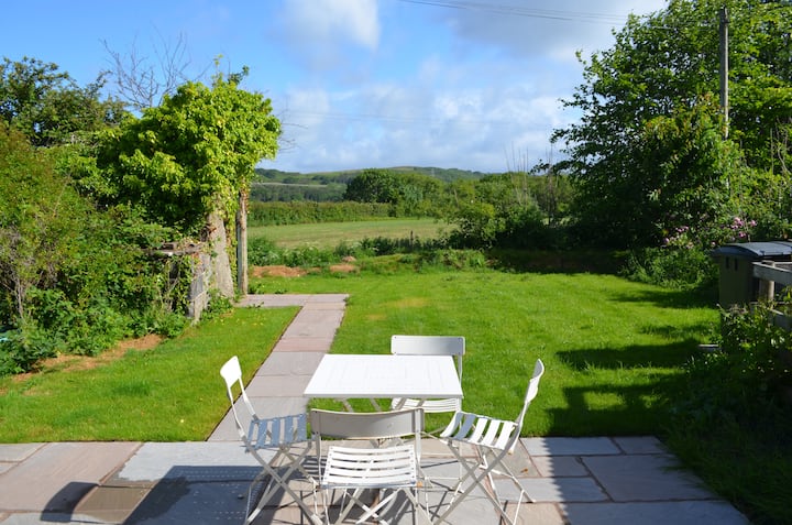 Unwind In The Western Lakes - Ravenglass