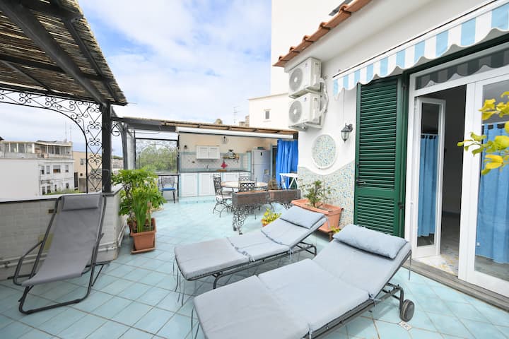 [3min Porto] La Torretta Sul Mare - Forio