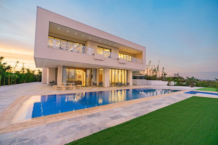 Villa Dar Hayat In Amelkis Golf - Marrakesh