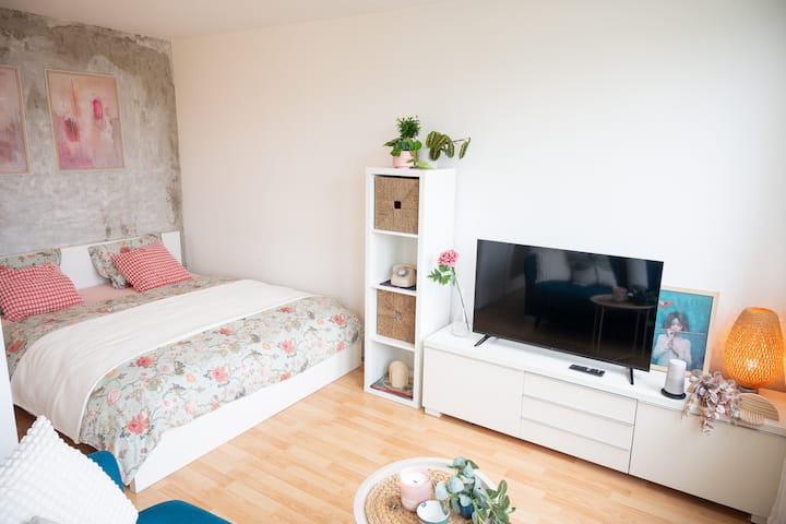 Cozy Flat With Big Views – Rooftop, Metro - Prague