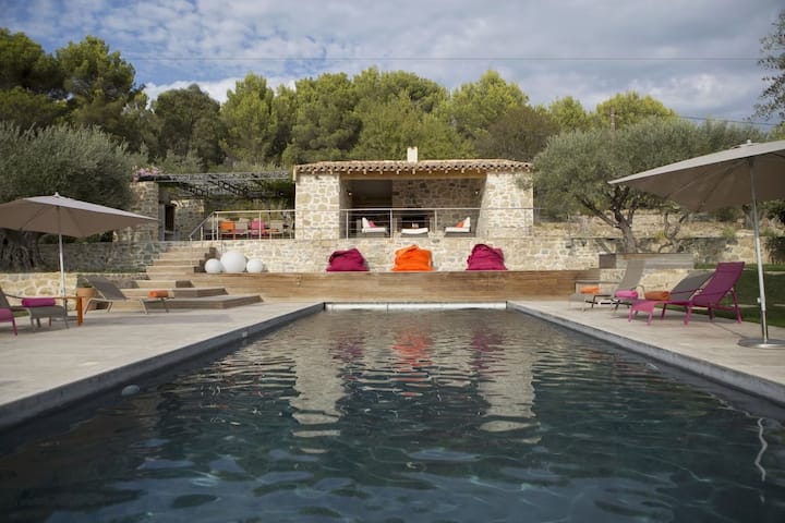 Perfect South Of France Getaway - Signes