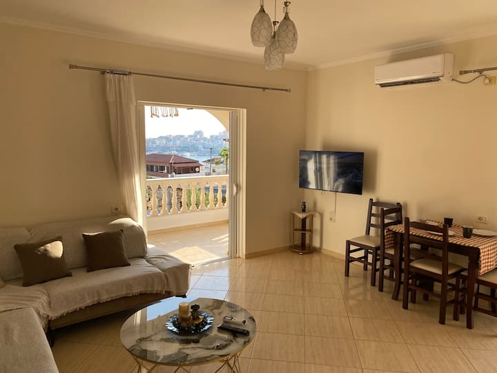 Vila Vangjel Gjika - Sarandë