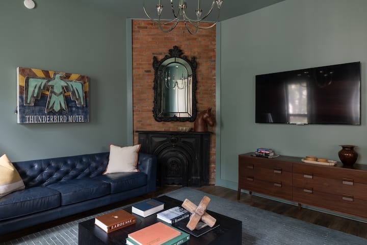 Luxury Victorian 8bd 3.5bth Game Yard - ルイビル, KY