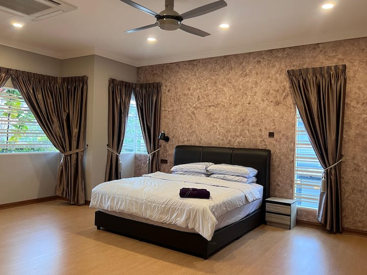 Sks Villa Homestay In Ayer Tawar - Ayer Tawar