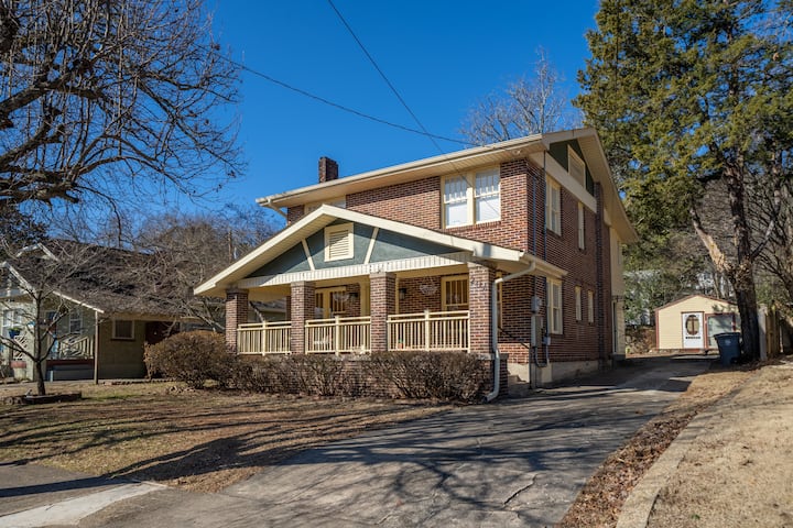 Sweet Pecan - Sleeps 10! - Hot Springs, AR