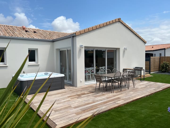 Maison 2 Chambres Avec Spa - Havre De Détente - Saint-Jean-de-Monts