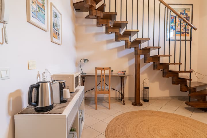 Angolo A Due Passi Dalla Città (2 Camere + 2 Park) - Lucca