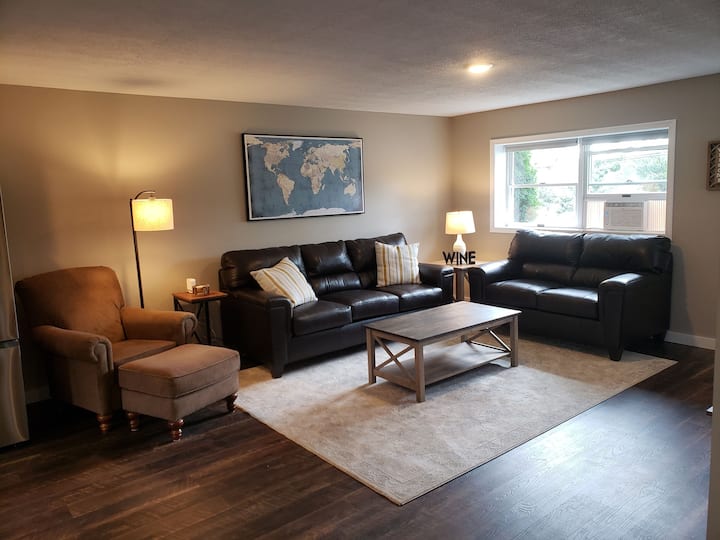 414 Vacation Rentals, Unit 4 - Watkins Glen, NY