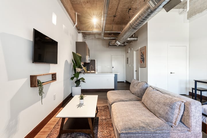 Chic Condo | Close To Everything No. 211 - Dallas, TX