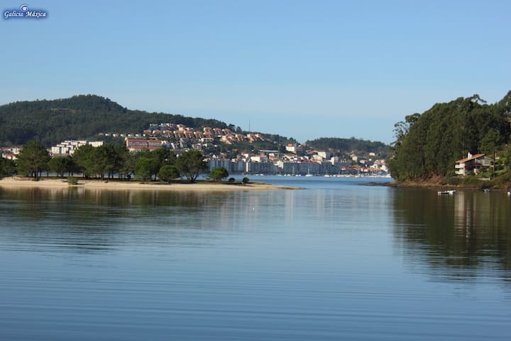 A Estrenar , Cerca De Playa América Y Con Garaje - Nigrán