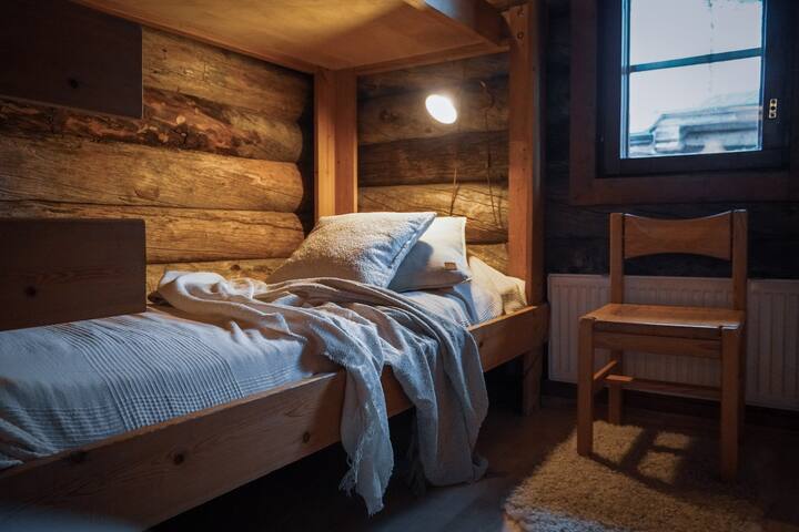 Sauna, Fireplace & Lapland Peace | Sleeps 4 - 
