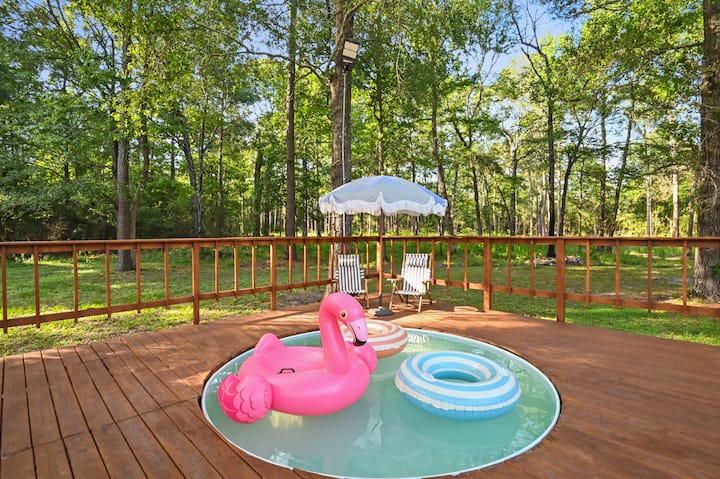 Mins To Lake Conroe ,Pool, Sauna, Speakeasy , Game - Conroe, TX
