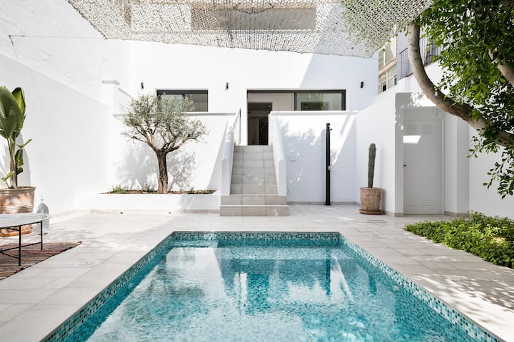 Bohemian Chic Design In Sitges-adults Only - Sitges