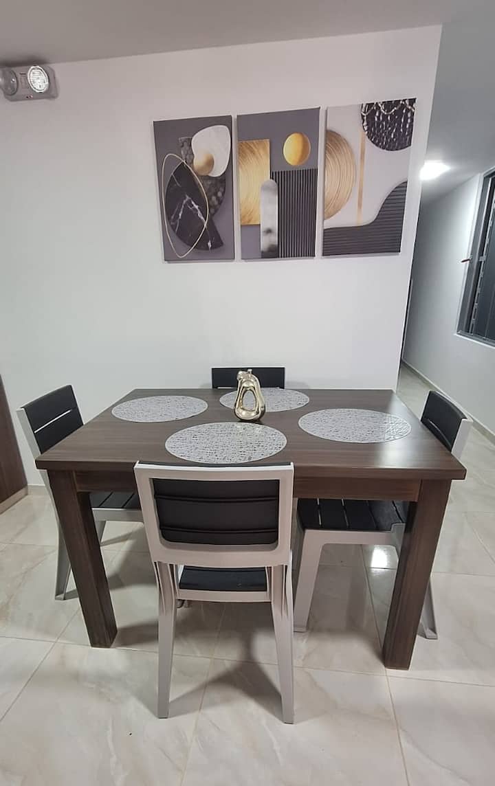 Apartamento Cómodo Y Tranquilo - Florencia