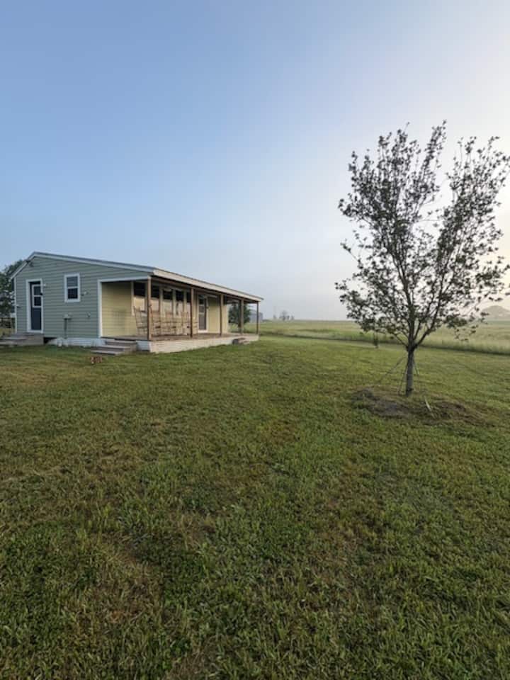 Prairie Cabin - New Ulm, TX