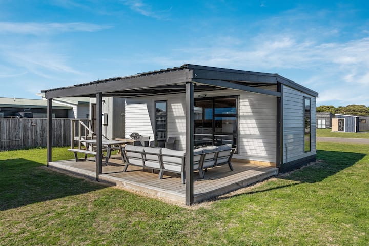 Base By The Beach - Ōpōtiki