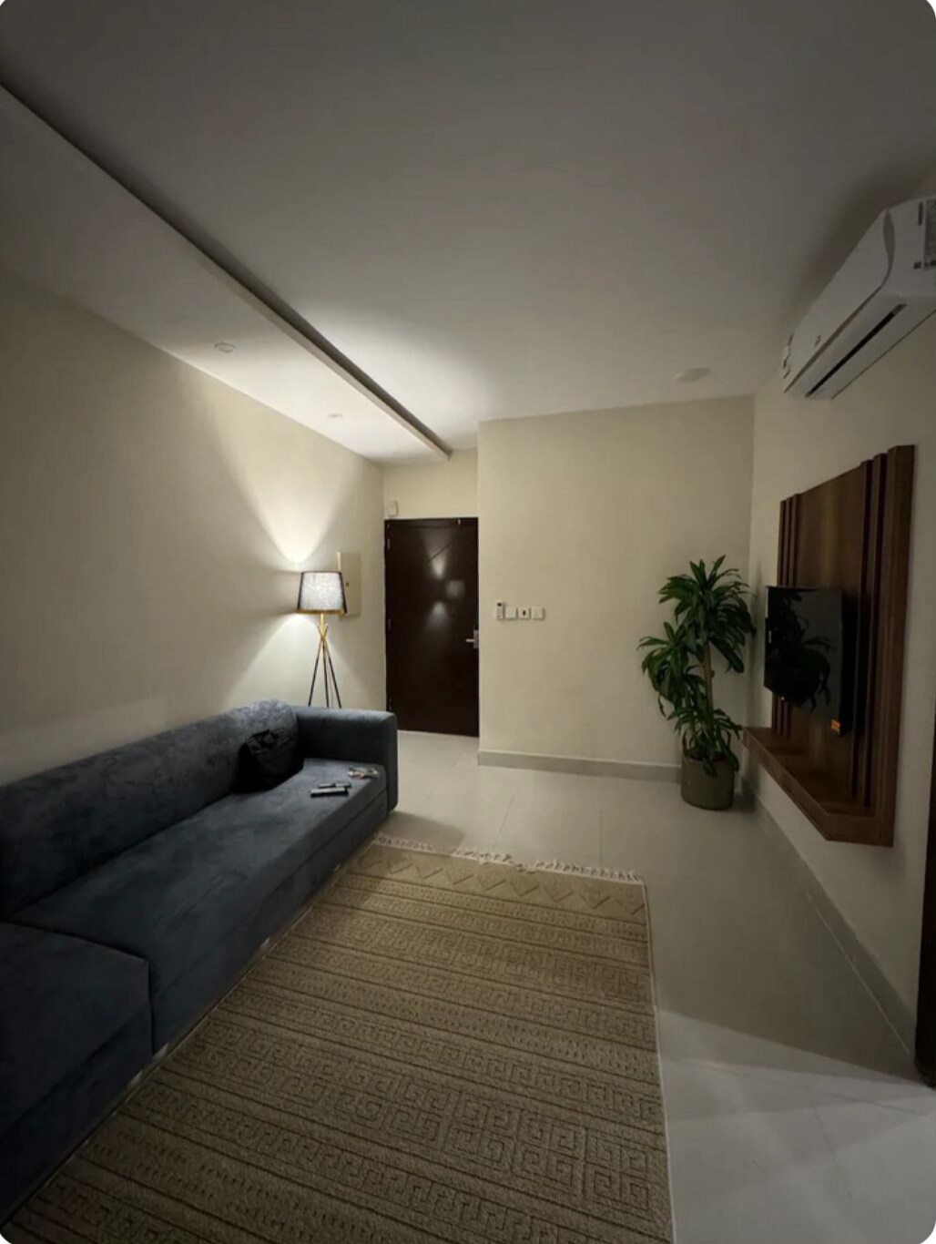 Bright 2BR Apt 5 Min to JED Airport - Flats for Rent in Jeddah, Makkah ...