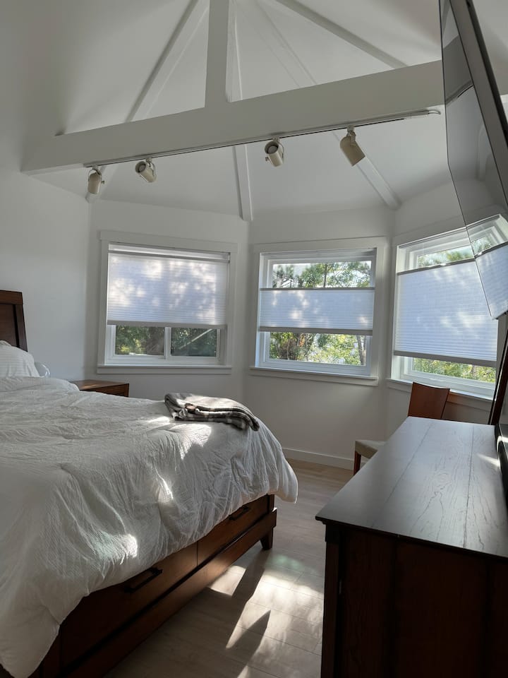 4-bedroom Detached Condo, 3 Mi From Venice Beach! - Santa Monica, CA