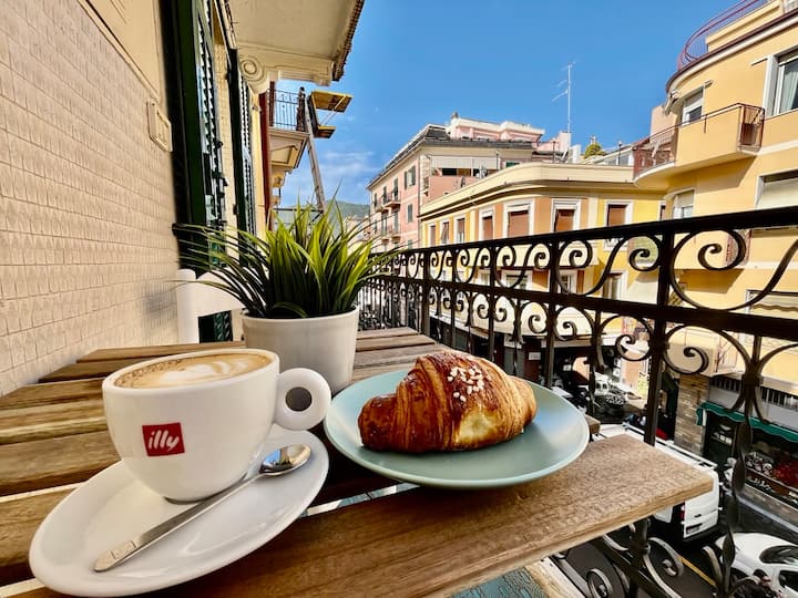 [100m Dal Mare, Garage, Terrazza & Ac] Sea Nest - Alassio