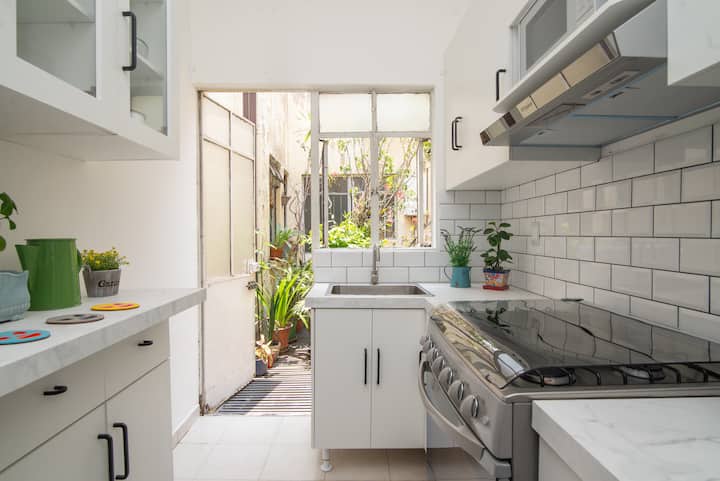 True Mexican Boho Chic Apt | Top Condesa Location - Mexico