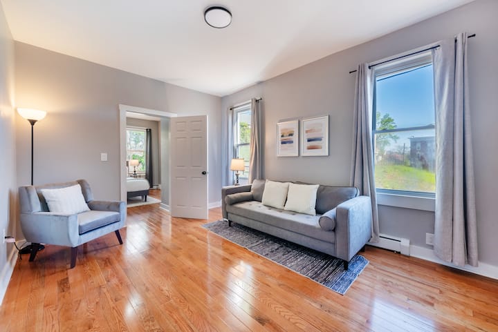 Private 2 Bedroom Apartment - Belleville, NJ