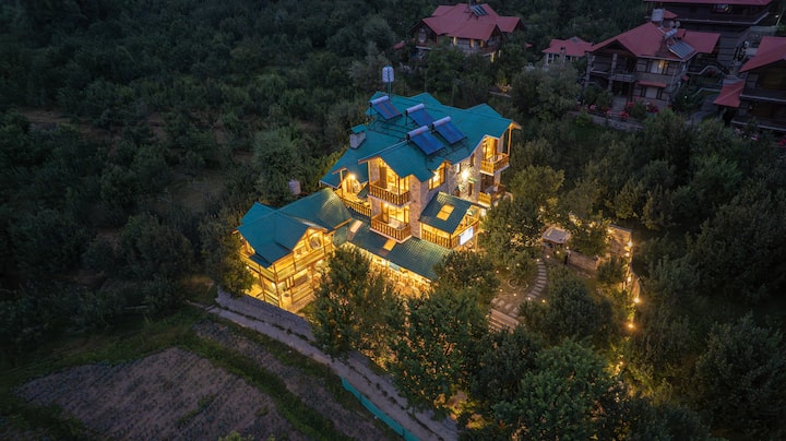 Kaizen Rare, Luxury 6br Villa With Outdoor Jacuzzi - Himachal Pradesh