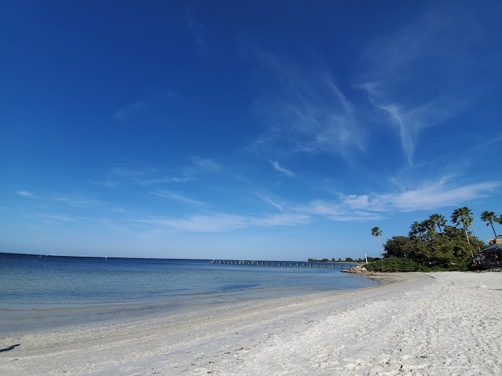 The Beach At Little Harbor (Paradise For 4) - Bahia Beach, Ruskin