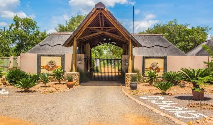 Zenlux Ditholo Game Lodge - Thabazimbi