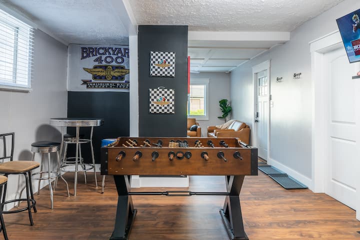 Fun Home W/jetted Tub-retro Games-dvds-yard Games - Mars Hill, IN