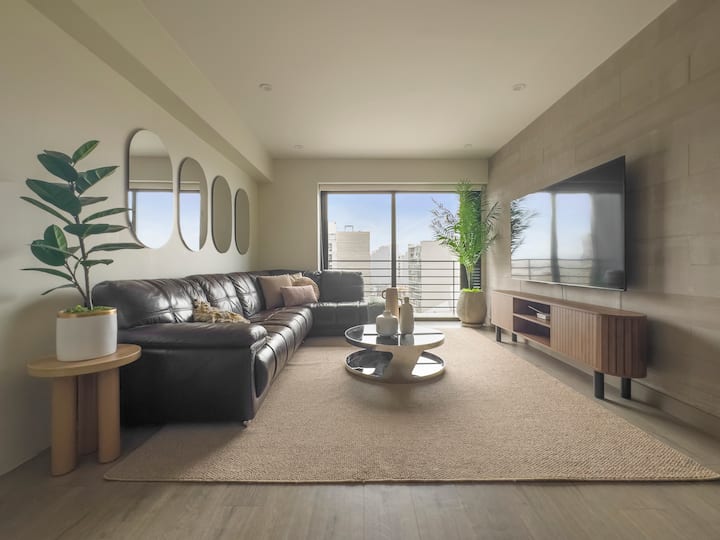 3 Br | 2 Ba | City View | King Bed | Central Park - Lima