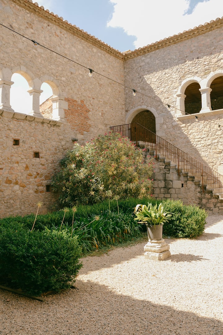Monasterio Del Sxvii Totalmente Reformado. - Sant Hilari Sacalm