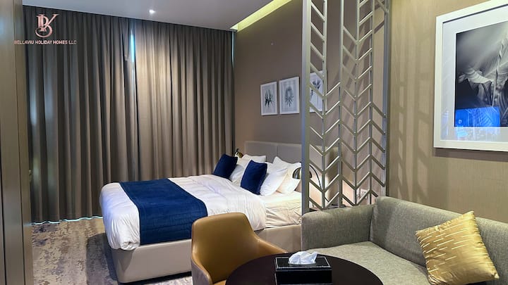 Cozy Studio At Damac Maison Prive-full Canal View - Dubai