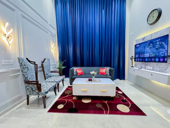 Kiki Stay | Loft With City View | Near Airport - Manesar