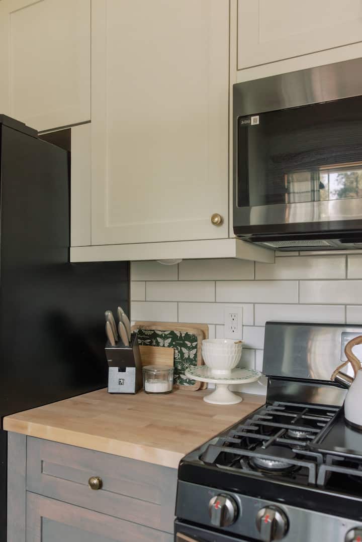 New! Abbott Creek Cottage:2b/1b - Columbia Falls, MT