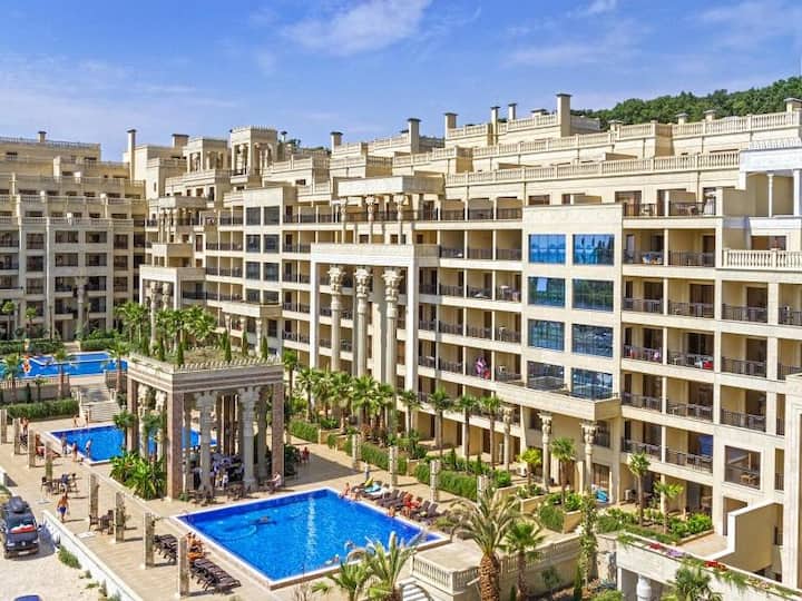 Argish Partez  Cozy Studio With A Pool And Sea Breeze - Varna