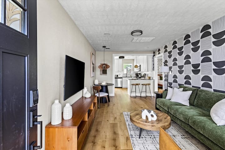 Rodeo/downtown/medctr/conventionctr/toyotactr/luxe - Midtown - Houston