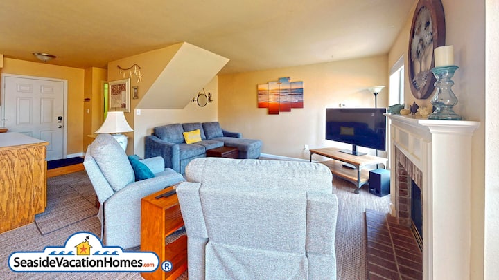 Ocean Oak At Seaside Beach - Cannon Beach, OR