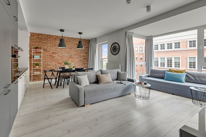 City Center | Free Parking | Chmielna 48 - Gdańsk