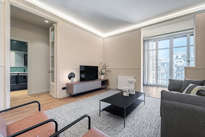 Design Home Bright & Spacious, Next To Casa Batlló - Barcelona