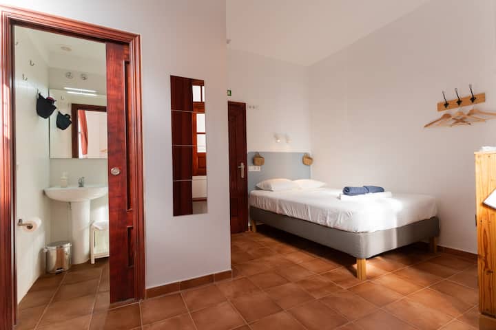 Serenity En-suite Room In Buenavista, Abache - Buenavista