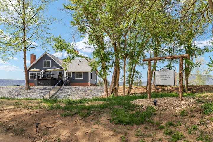A+ Views* Family*hot Tub* Private - Stanley, VA