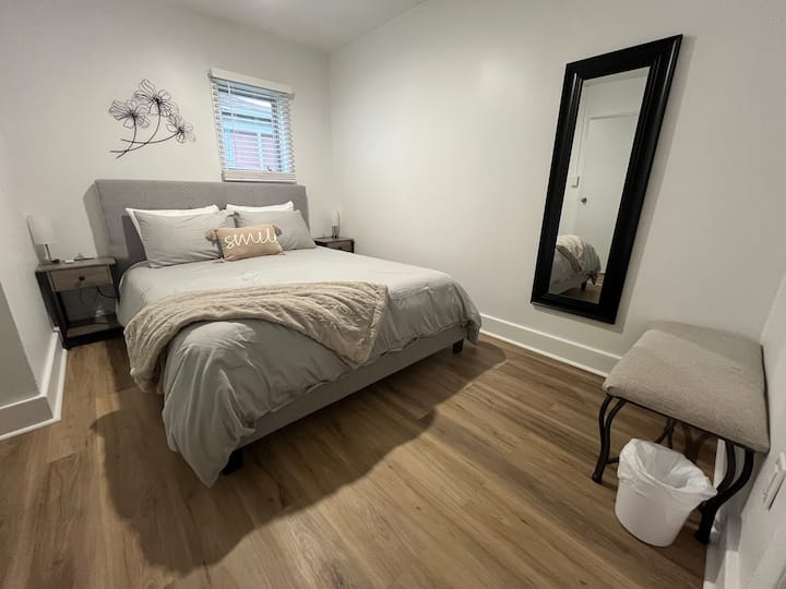 The Little House On High - Thunder Bay