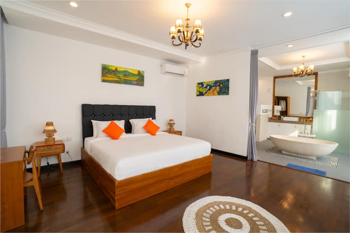 Stylish 1br Villa | Private Pool, Bathtub +Rooftop - Seminyak