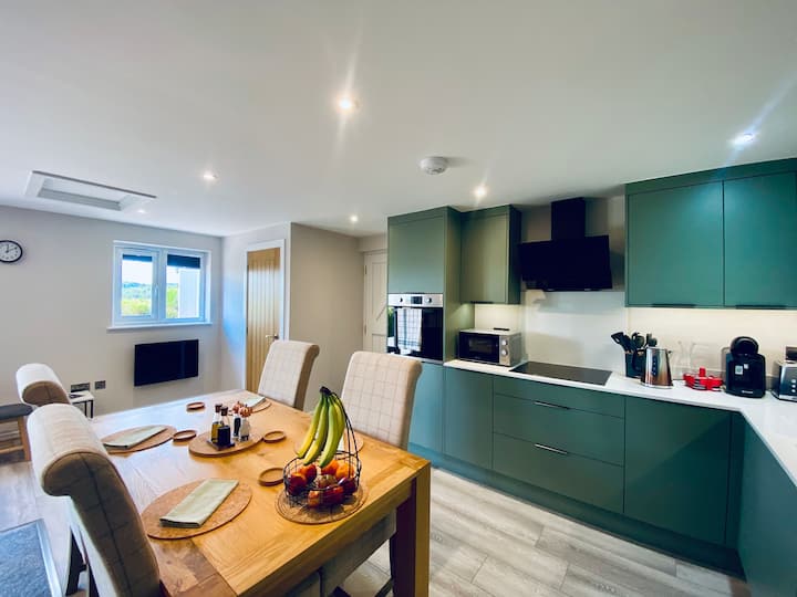 Bryanston Croft - Blandford Forum